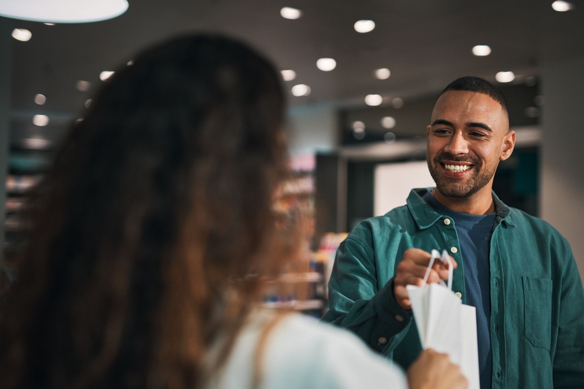 Discover the shared values of Galenica and your benefits - jobs ...